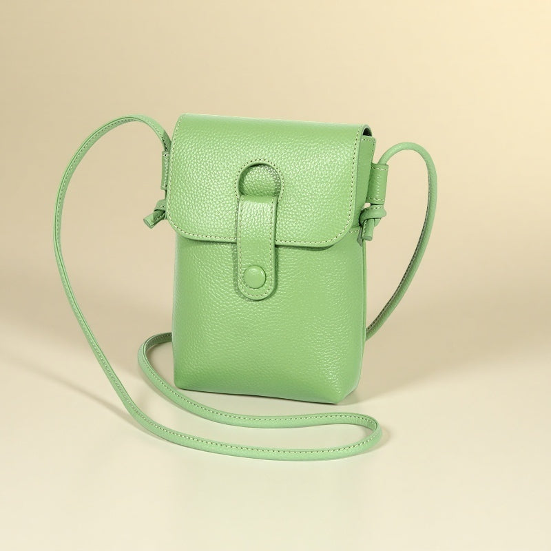 Leather Crossbody Phone Bag–Compact Full Grain Carry with Card Slot